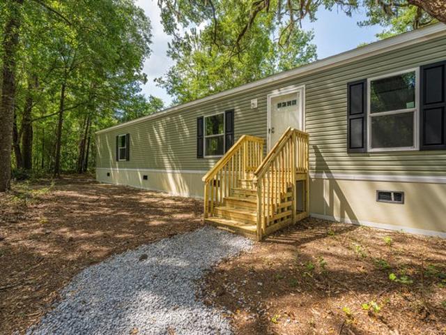 419 Old Bell Rd, Saint George, SC 29477