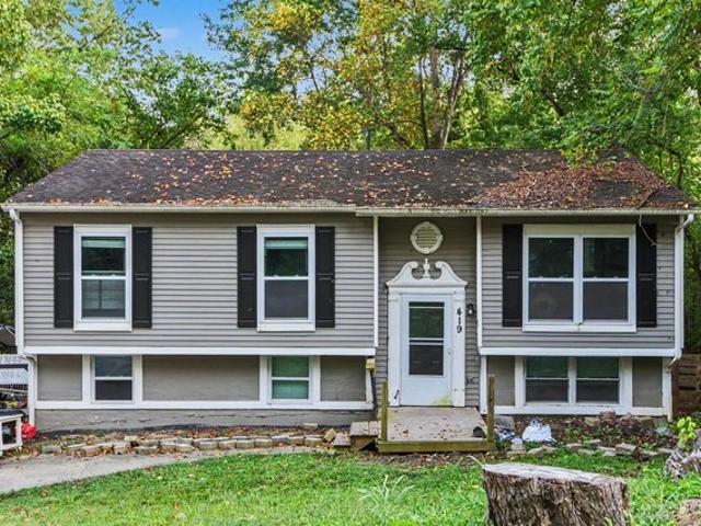 419 MT Nebo Rd, Cleves, OH 45002