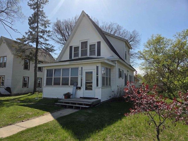 419 N Wisconsin Ave, Muscoda, WI 53573