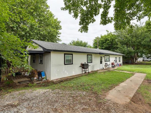 419 NE 4th Street
