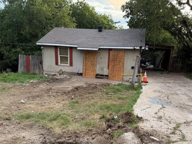 419 S Bond Ave, Dallas, TX 75211