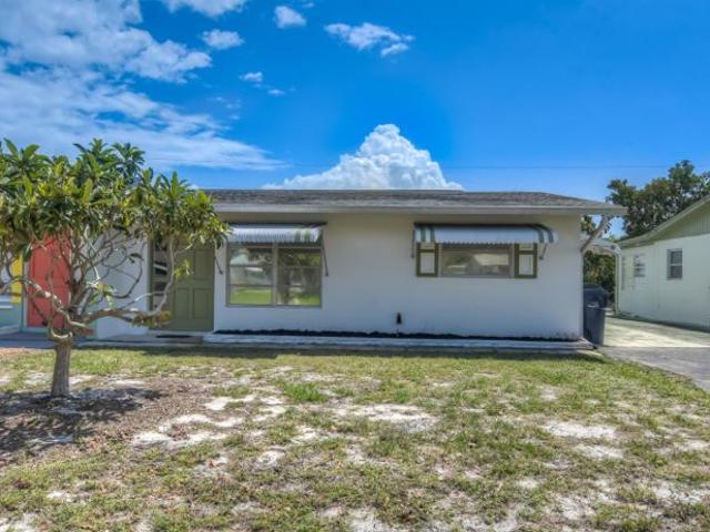 419 SE Parkway Dr, Stuart, FL 34996