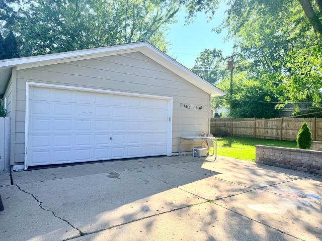 419 Singapore Lane