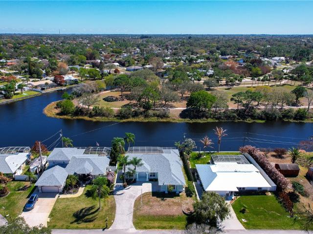 419 Ponoka St, Sebastian, FL 32958 | MLS #295357 | Compass