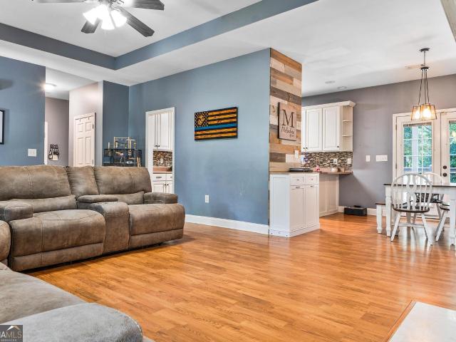 419 Pecan Circle
