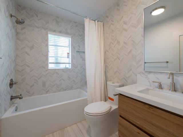 419 Rexford Dr. 1 Bedroom Apartment for Rent at 419 S Rexford Dr, Beverly Hills, CA 90212 Beverly Hills