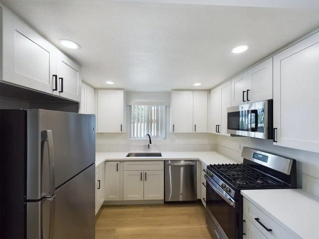 419 W 4th Ave 2 Bedroom Apartment for Rent at 419 W 4th Ave, Escondido, CA 92025 Central Escondido