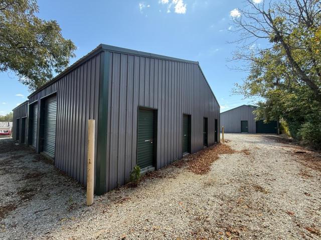 419 W Highway 17