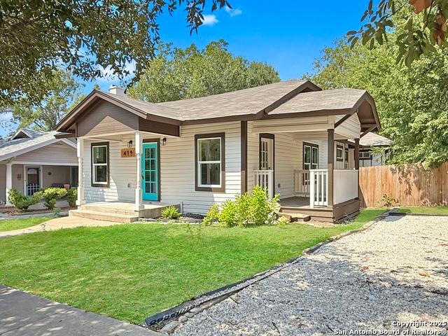 419 W Huisache