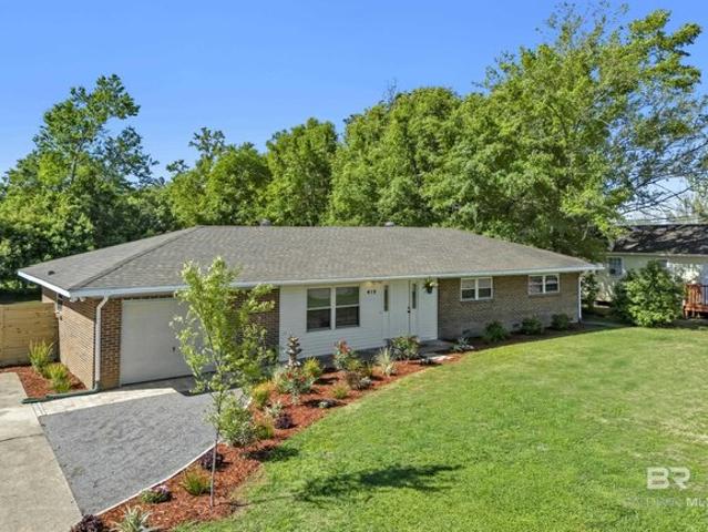 419 W Roosevelt Ave, Foley, AL 36535