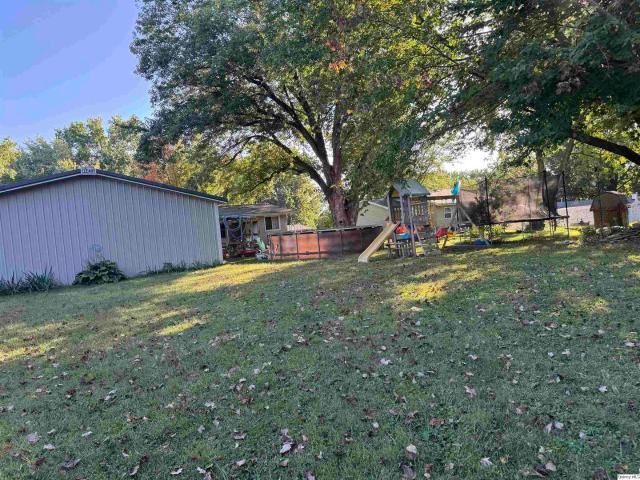 419 Willow