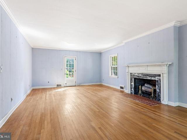 419 Virginia Ave