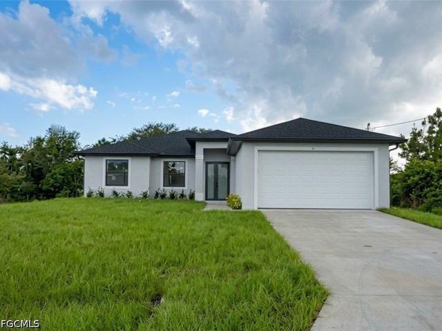 419 Yolanda St, Lehigh Acres, FL 33972