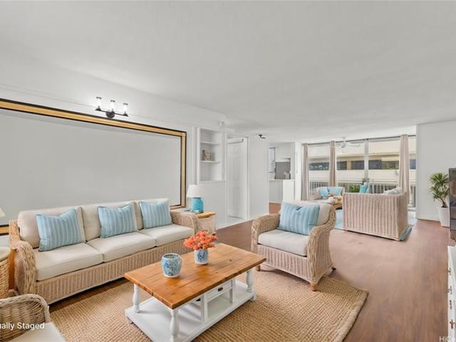 419A Atkinson Dr Apt 207, Honolulu, HI 96814