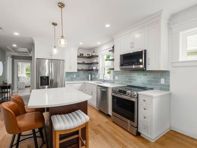 41 43 Elliot St Unit 2, Norwood, MA 02062