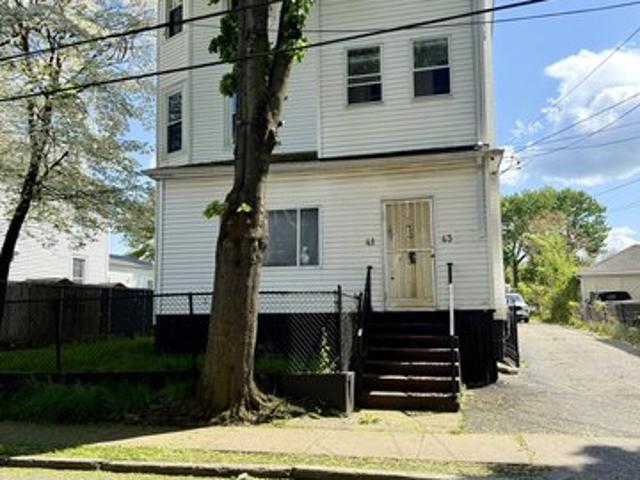 41 43 Kibbe St, Hartford, CT 06106