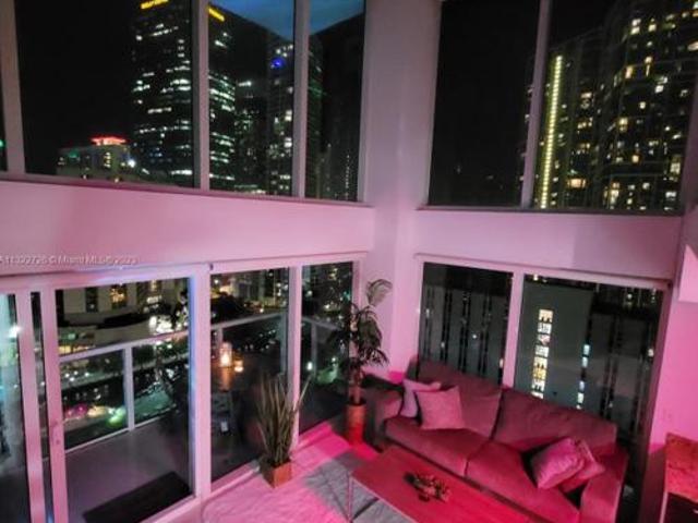 41 5th St SE #1201, Miami, FL 33131