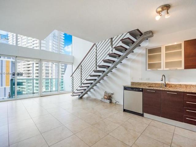 41 5th St SE #1414, Miami, FL 33131