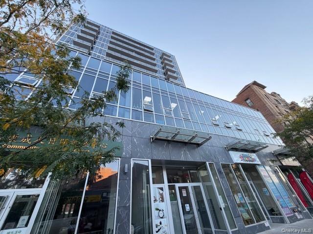 41 62 Bowne Street 9F