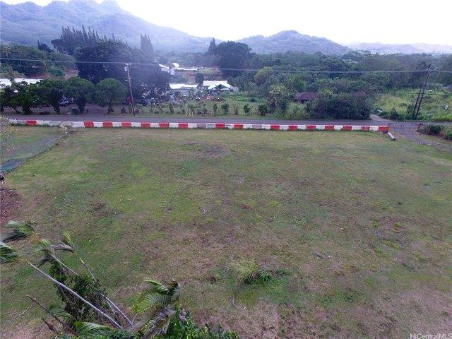 41 820 Kakaina St, Waimanalo, HI 96795