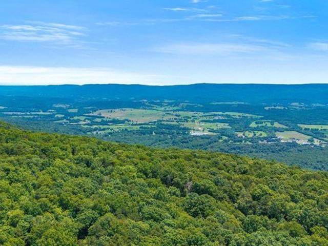 41 04AC Windridge Dr, Dunlap, TN 37327