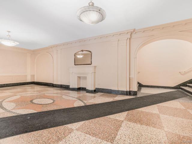 41 15 45th Street, Unit 6N | Compass