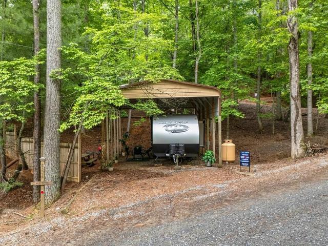 41 27th St, Ellijay, GA 30540 | MLS #420976