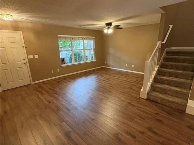 41 Tannenbaum Circle