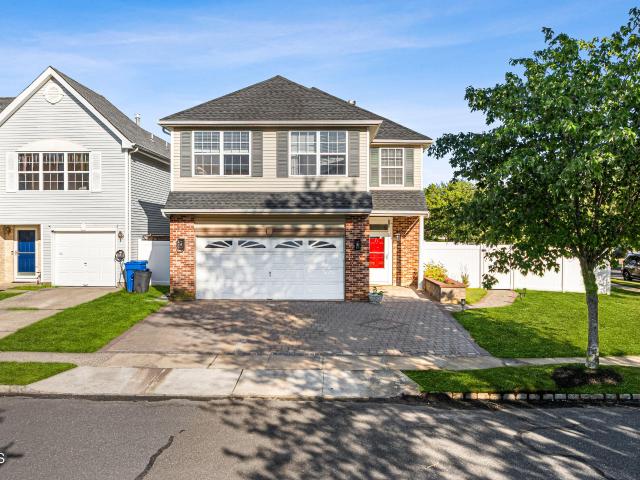 41 Tall Oaks Court
