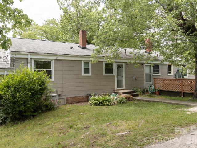 41 Trowbridge Lane