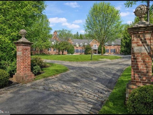 41 Tunbridge Rd, Haverford, PA 19041