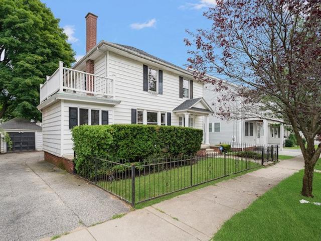 41 Tyndall Ave, Providence, RI 02908 | MLS #1410 | Compass