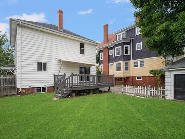 41 tyndall avenue