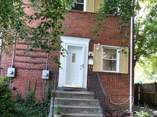 41 Underwood Place
