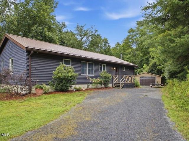 41 Uphams Corners Rd, East Nassau, NY 12062