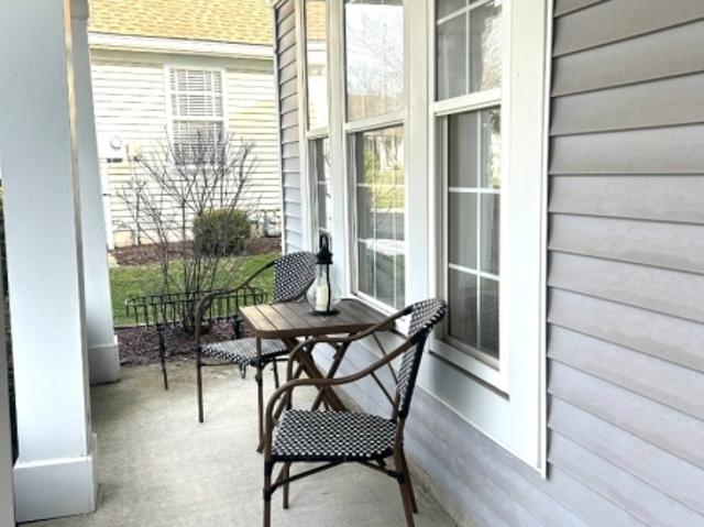 41 Victoria Dr