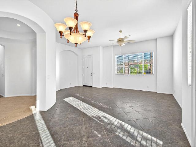 41 Vista Mirage Way