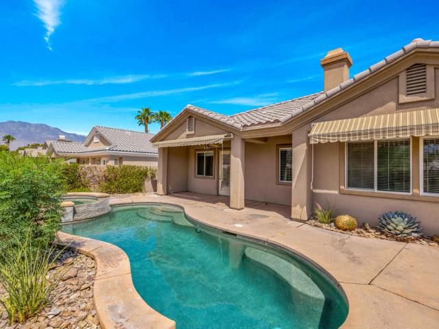 41 Vista Mirage Way