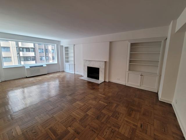 41 W 58TH Street 7B