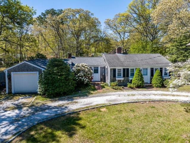 41 Wampanoag Road, South Yarmouth, MA 02664
