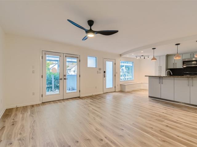 41 Waller St, Unit 207, Austin, TX 78702 | MLS #2788 | Compass
