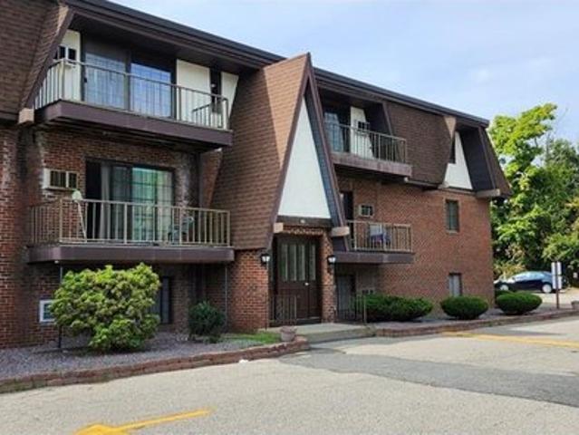 41 West St Apt C2, Randolph, MA 02368