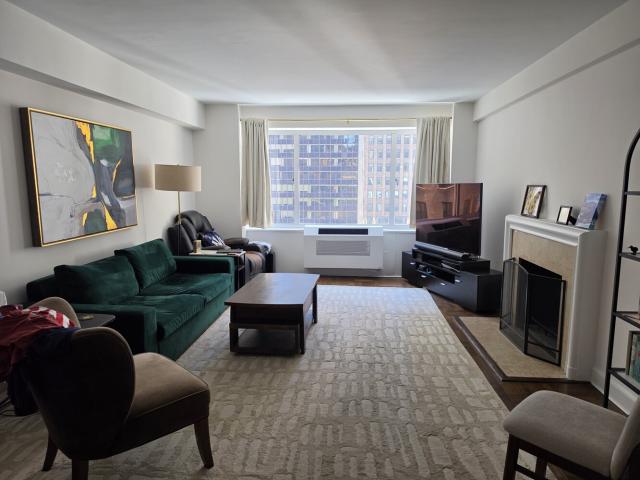41 West 58th Street, New York, NY