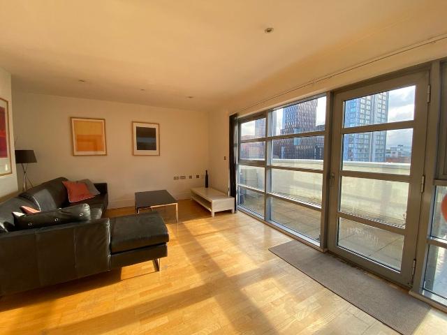 41 Whitworth Street West, Manchester M1, 2 bed flat to rent, £1,500 pcm | PrimeLocation