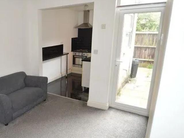 41 Winnie Road, Metchley, B29 6JU, United Kingdom | 4 bed house for rent #167070540 | Rentberry