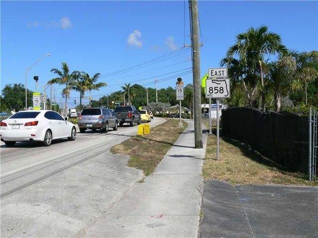 41 Williams Rd, West Park, FL 33023