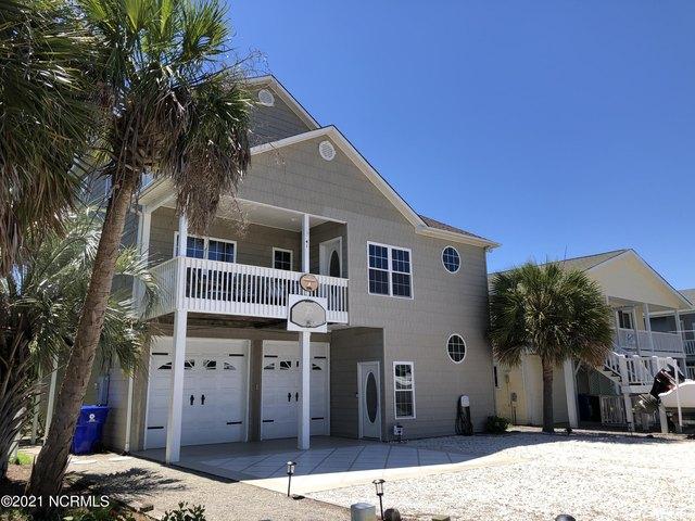 41 Wilmington St, Ocean Isle Beach, NC 28469