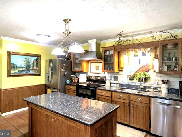 41 Wood Landing Road