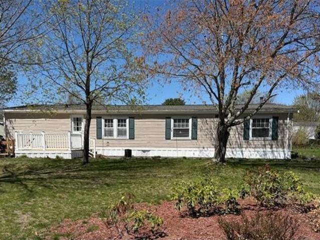 41 Wright Way, Coventry, RI 02816