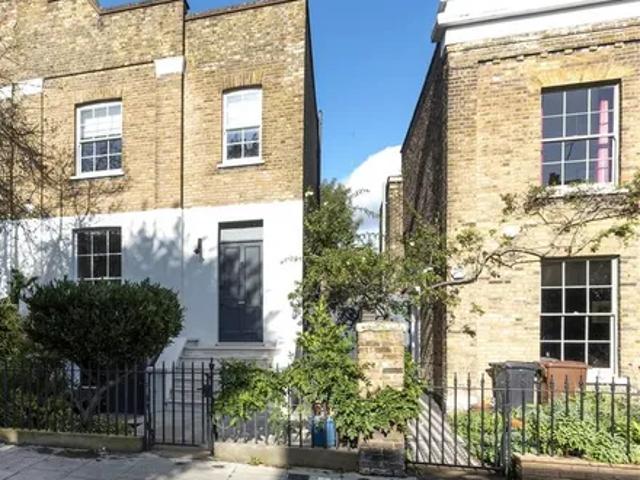 41 Albion Drive, London, E8 4LT, United Kingdom | 4 bed duplex for rent #110815324 | Rentberry